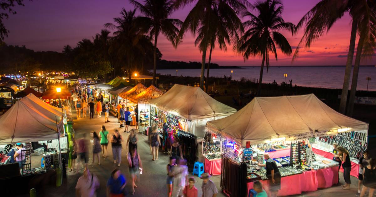 Mindil Beach Sunset Markets | Off The Leash