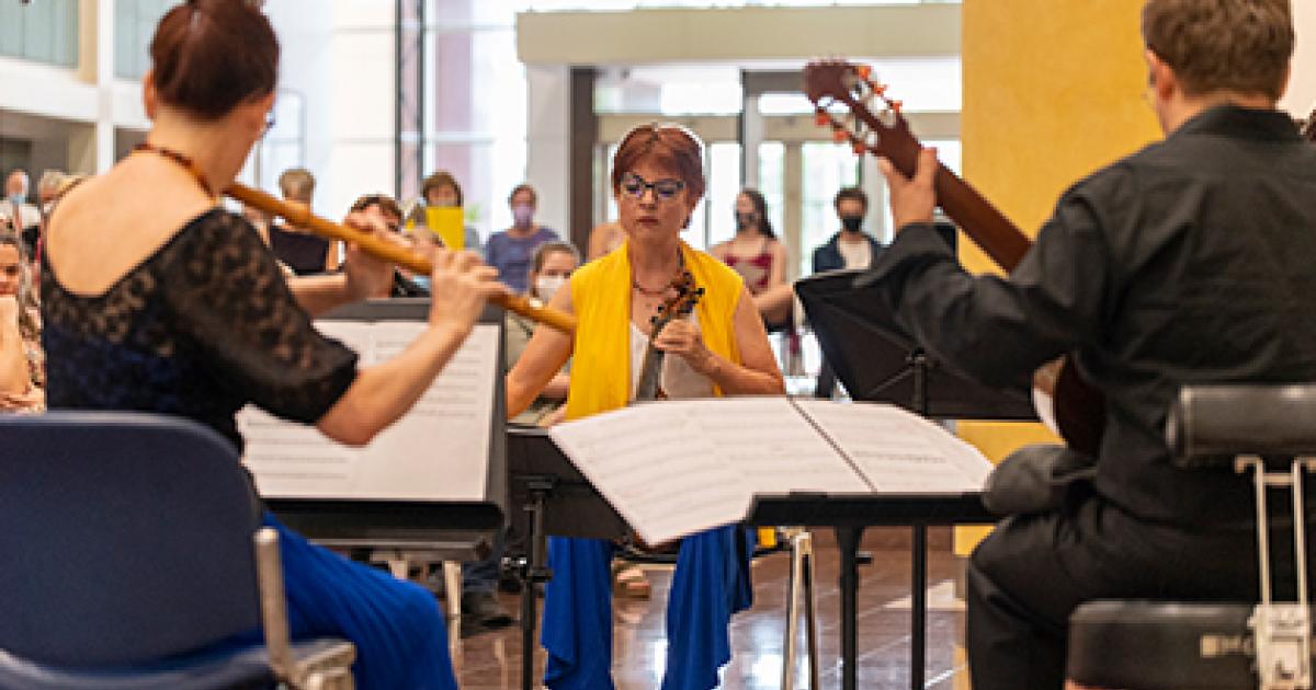 Divine Sounds | Off The Leash